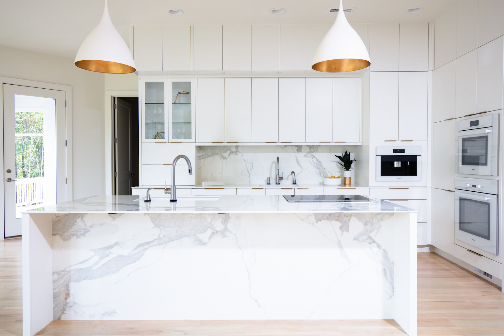 Neolith Sintered Stone at Parade of Homes | Rockinteriors